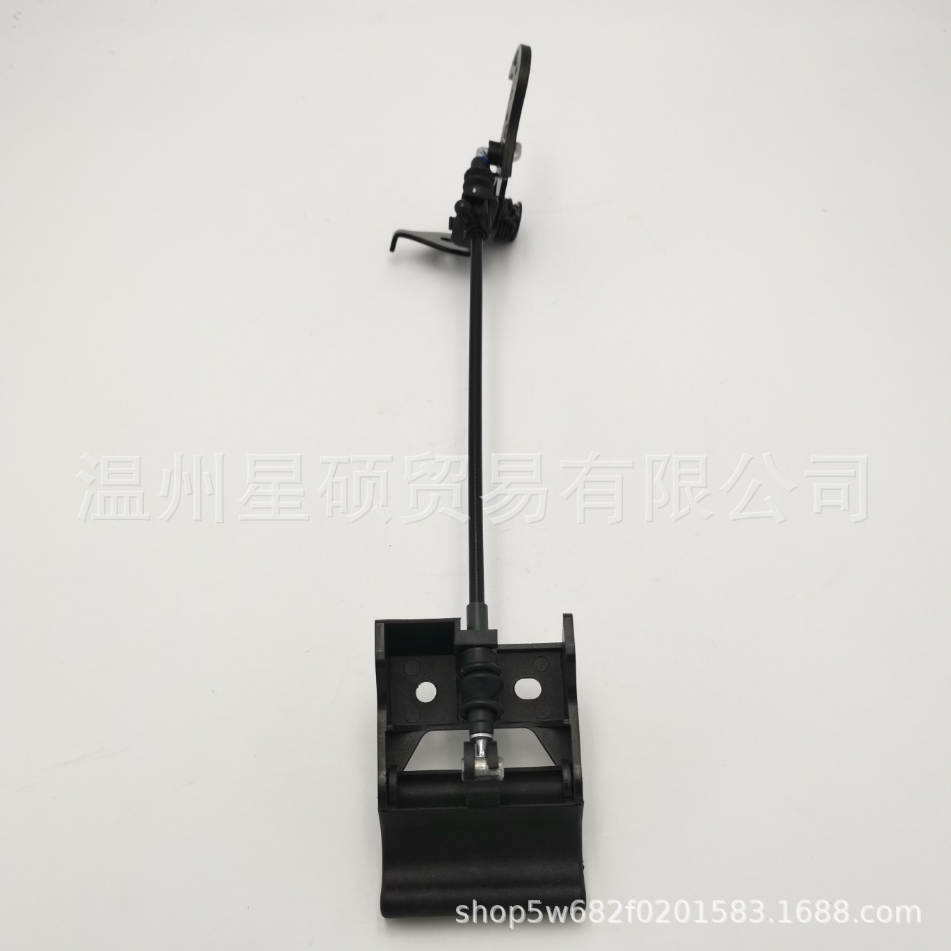 81140-2W000适用现代SANTA FE发动机罩安全拉钩和开启杆总成-阿里巴巴