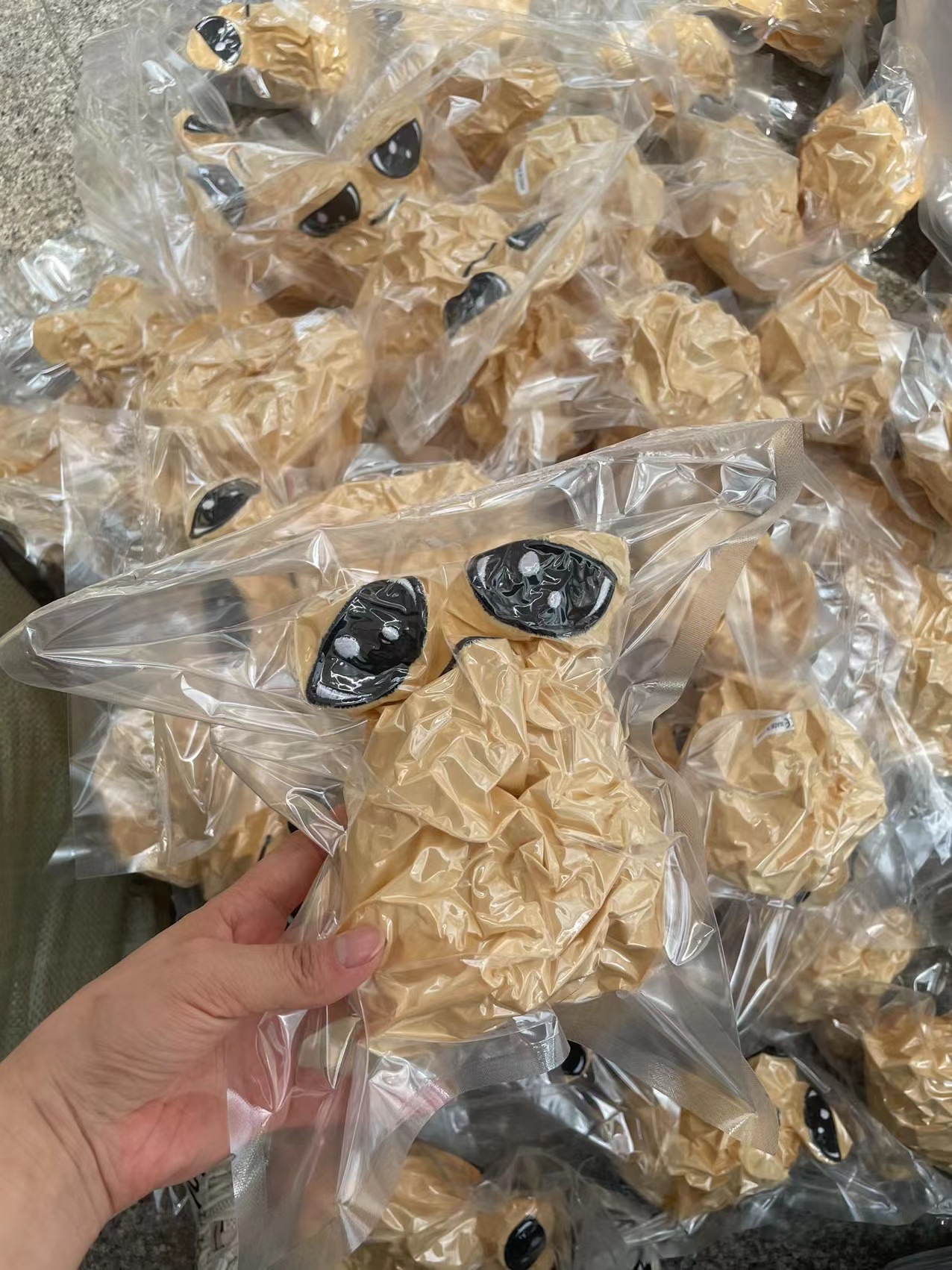 跨境新款pou plush我的宠物外星人毛绒公仔周边玩具呆萌娃娃代发-阿里巴巴