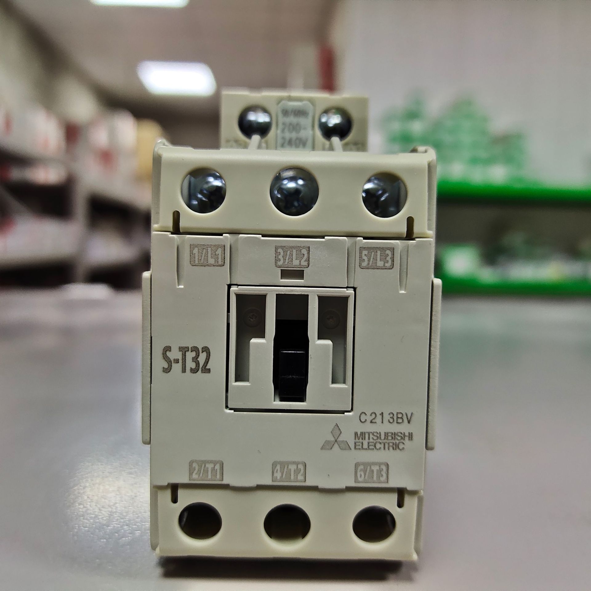 三菱原厂全新塑壳断路器NF400-SW 3P 400A (CH)现货库存-阿里巴巴