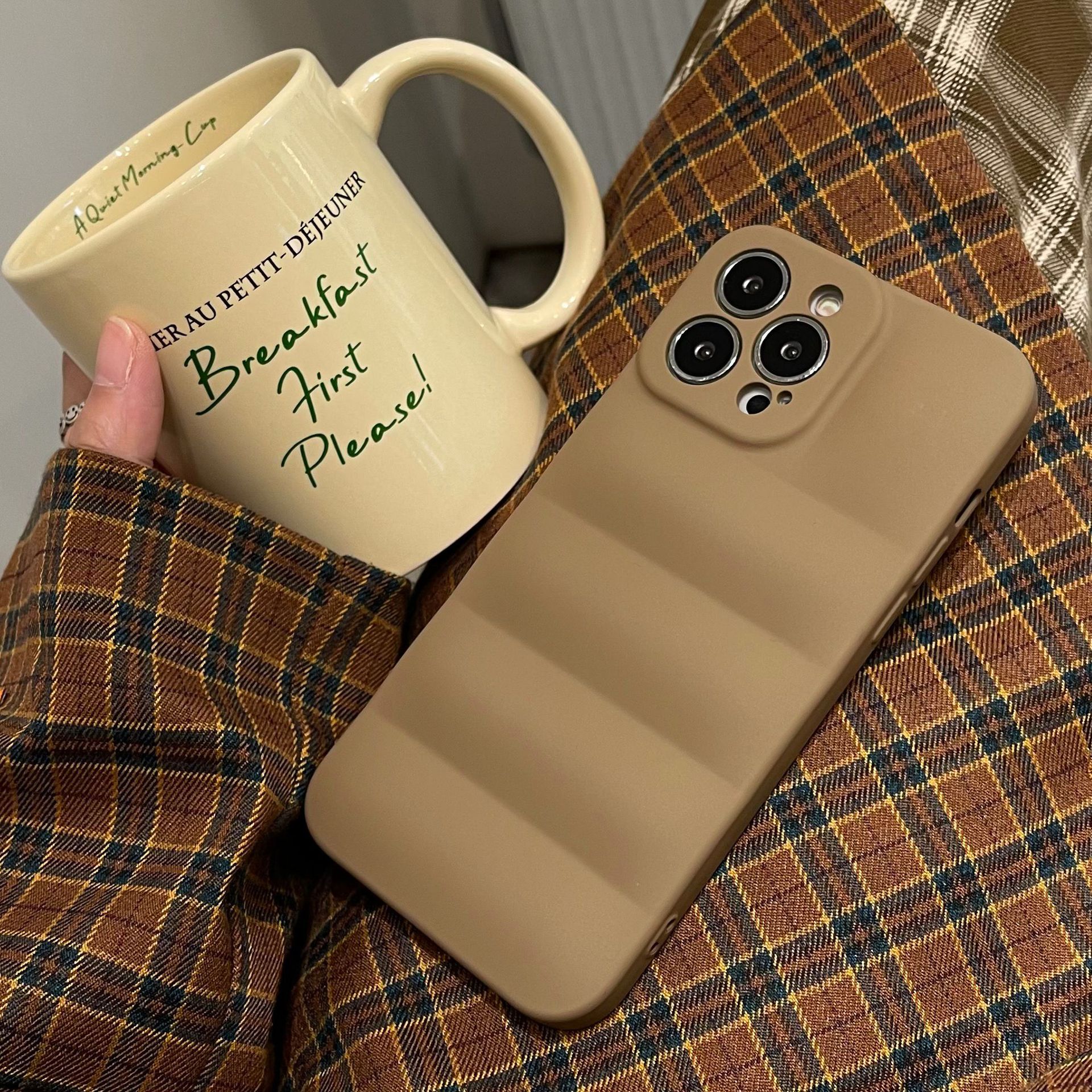 复古橄榄绿色适用苹果11手机壳iPhone13Pr Max/12简约xr/xs网红14-阿里巴巴