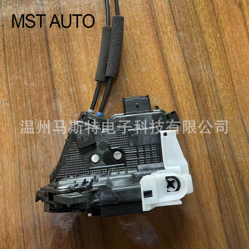 81310-1M040 81320-1M040 适用于起亚 Forte 汽车门锁 闭锁器-阿里巴巴