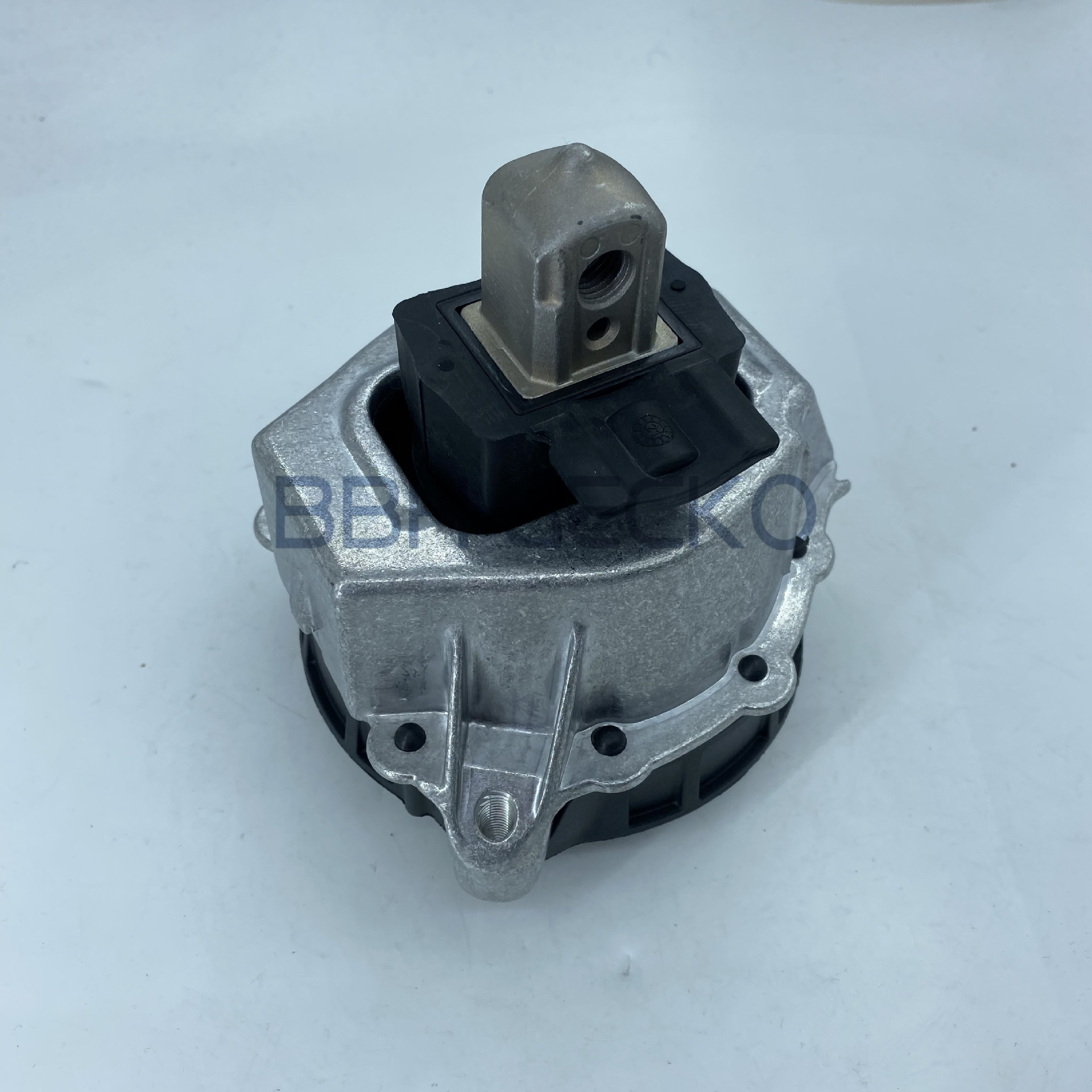 跨境热卖适用于宝马G20配件发动机支架机脚胶22117581618工厂直销-阿里巴巴