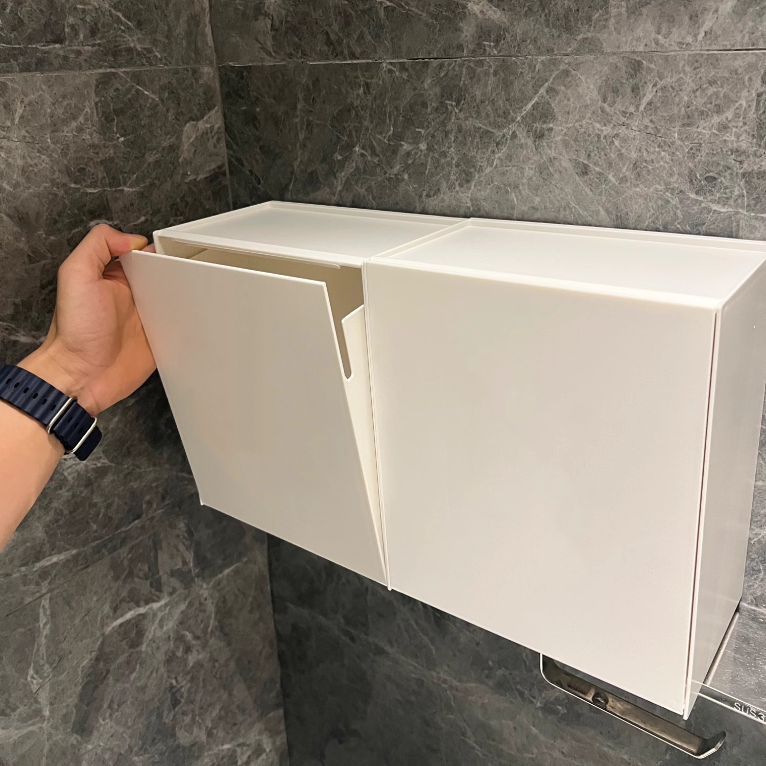 Cartoon Bathroom Storage Box Wall-Mounted Toilet Paper Storage Rack ...