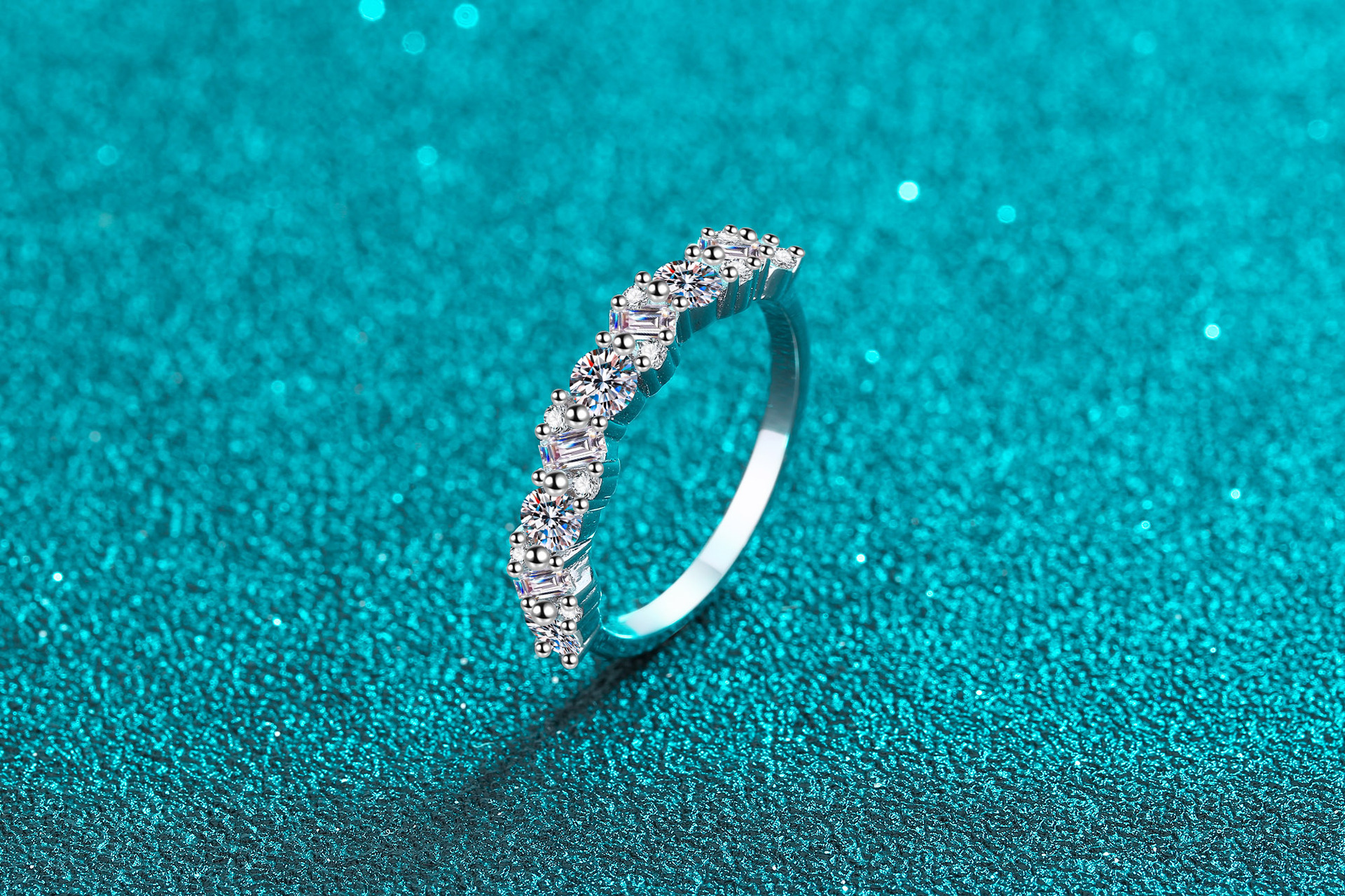 925纯银戒指女镶嵌莫桑石指环冷性风镀pt950金介子厂家现货批发-阿里巴巴