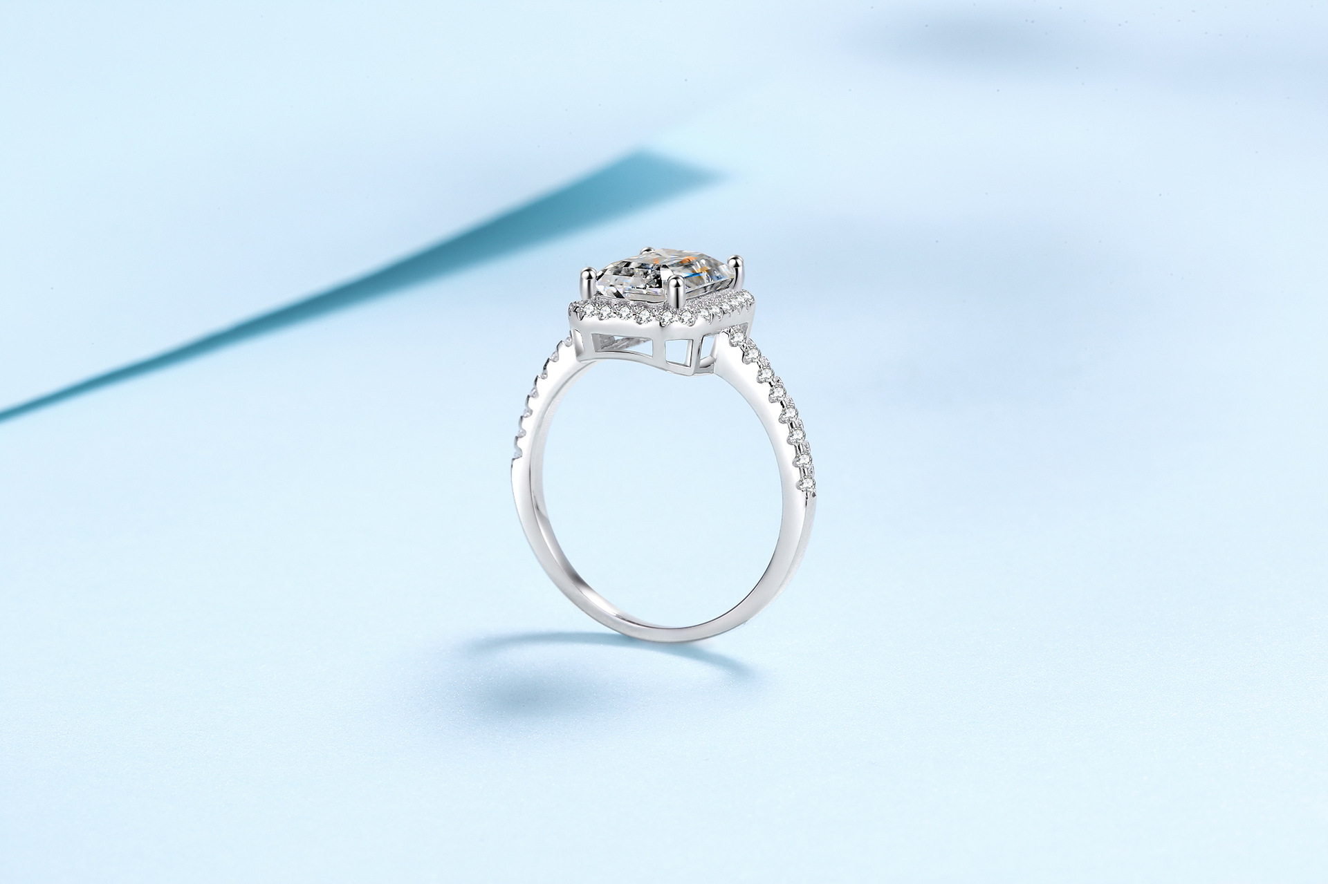 925纯银女ins个性指环镀pt950金异形长方莫桑石戒指轻奢小众钻戒-阿里巴巴