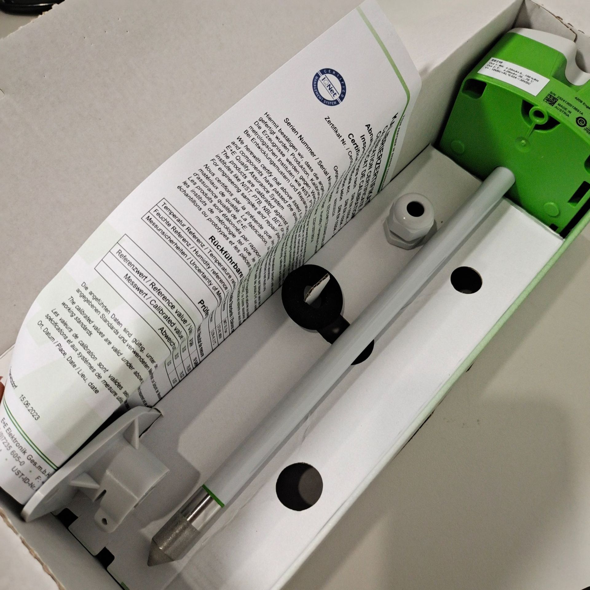 奥地利E+E温湿度变送器EE210系列温度 输出4-20MA风管壁挂可选-阿里巴巴