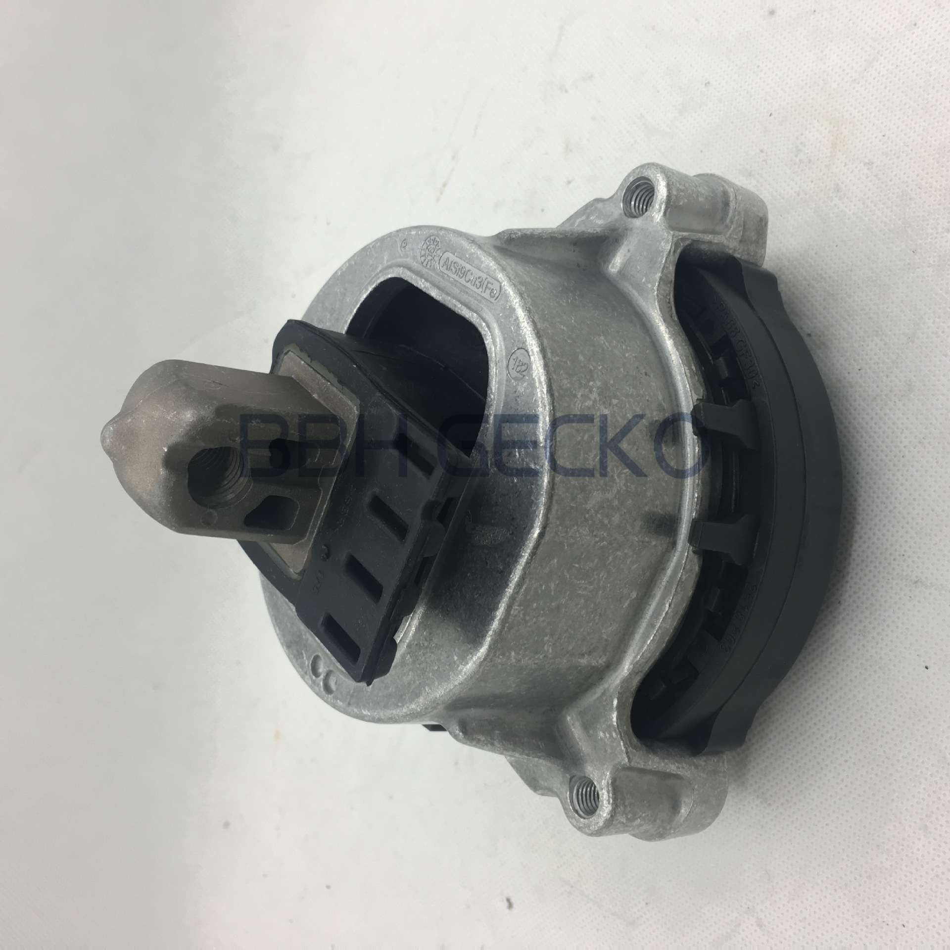 适用于宝马G30 G38 G08发动机支架22116860495 22116860496-阿里巴巴
