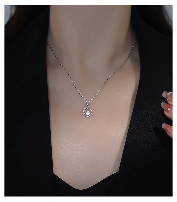 s999纯银项链莫比乌斯环吊坠气质高级感潮毛衣花朵锁骨链饰品批发-阿里巴巴