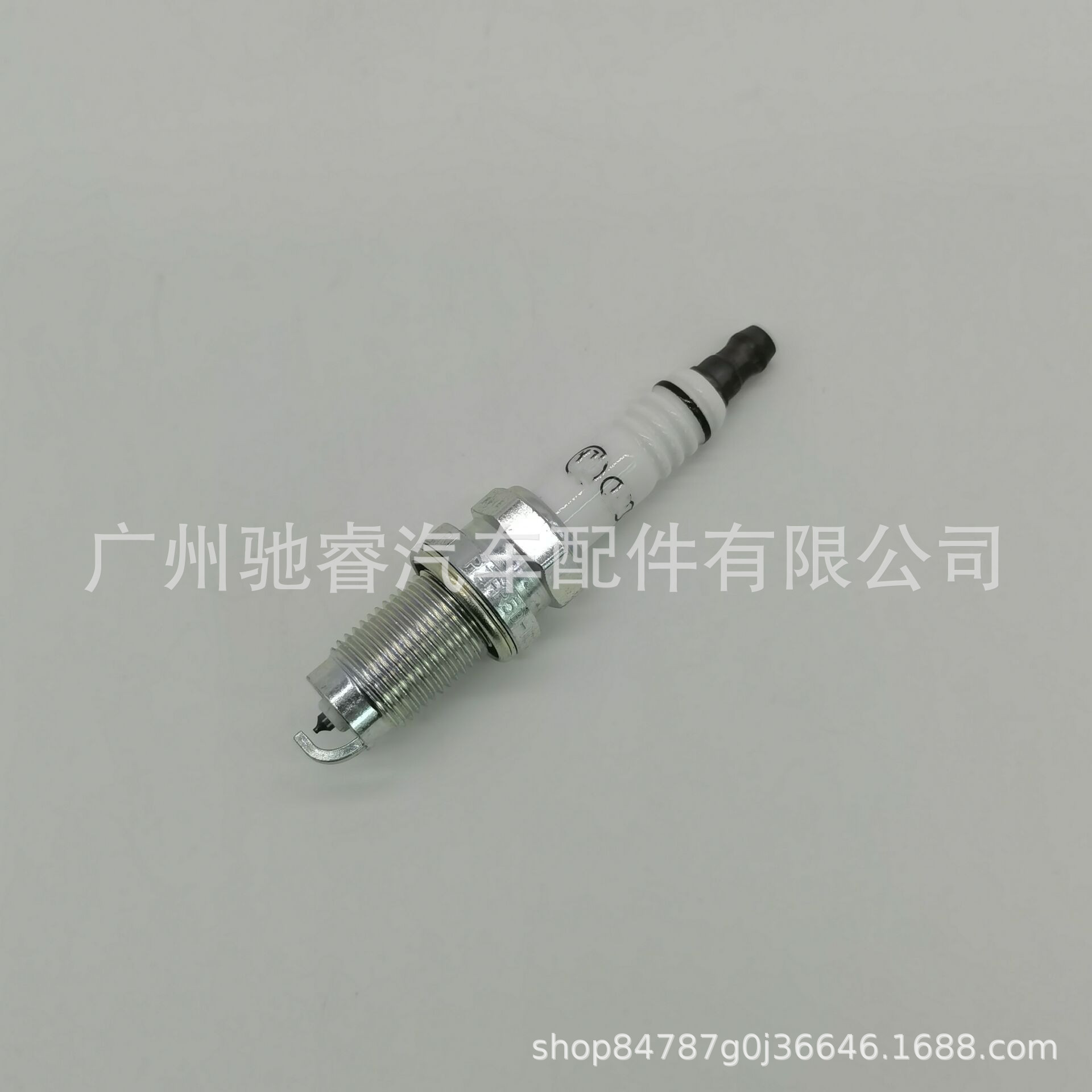 101000062AB适用于大众帕萨特 奥迪 工厂直销铱金火花塞PZFR5D-11-阿里巴巴