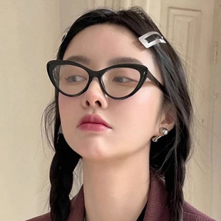 新款tr90防蓝光女个性ins猫眼眼镜架镜框近视配度数高级感眼镜-阿里巴巴