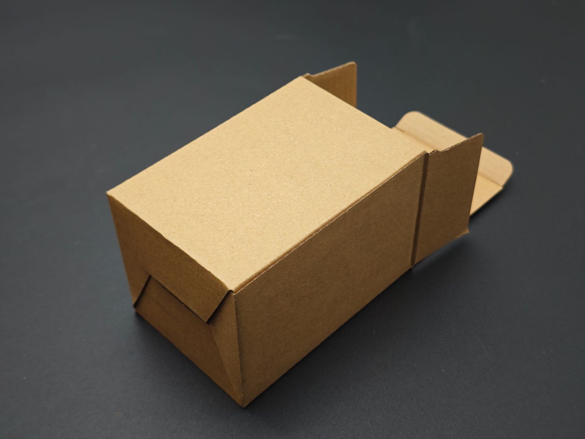 现货通用三层牛皮纸瓦楞包装盒 产品外包装扣底盒双插盒 小礼品盒-阿里巴巴