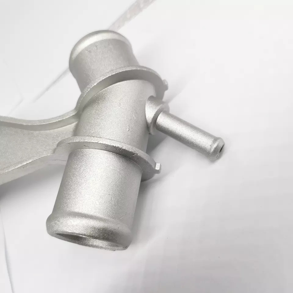 汽车水通 全铝 适用于丰田 1657722030 16577-22030-阿里巴巴