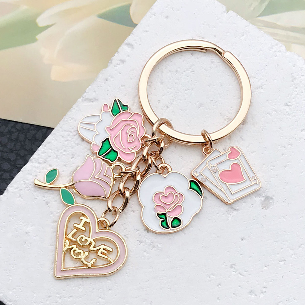 跨境滴油白粉色玫瑰 爱心LOVE 卡牌钥匙扣小众创意情侣钥匙圈挂饰-阿里巴巴