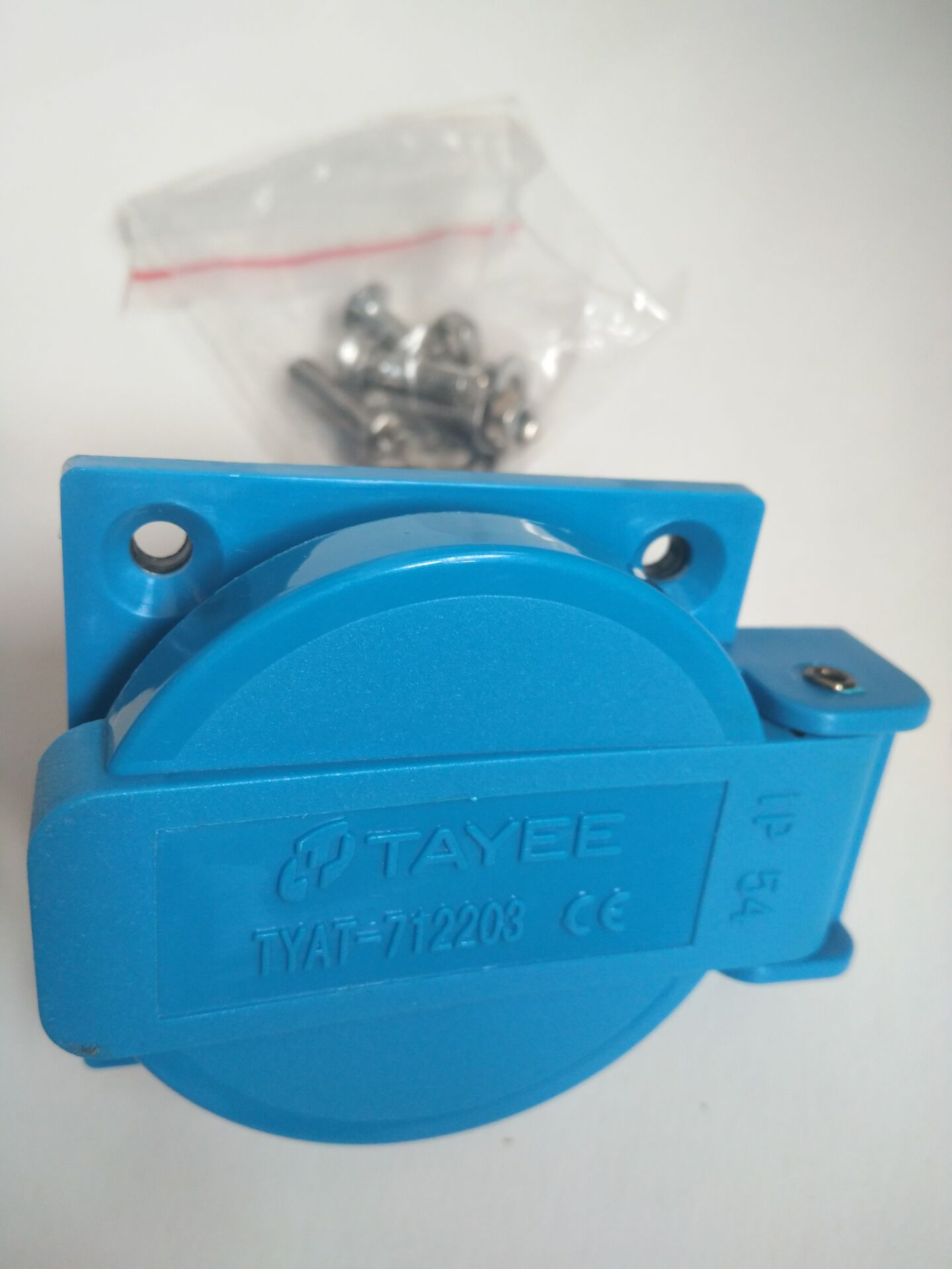 插座TYAT-712203开关插座 多功能插座 电源插座 工业插座 3孔插座-阿里巴巴