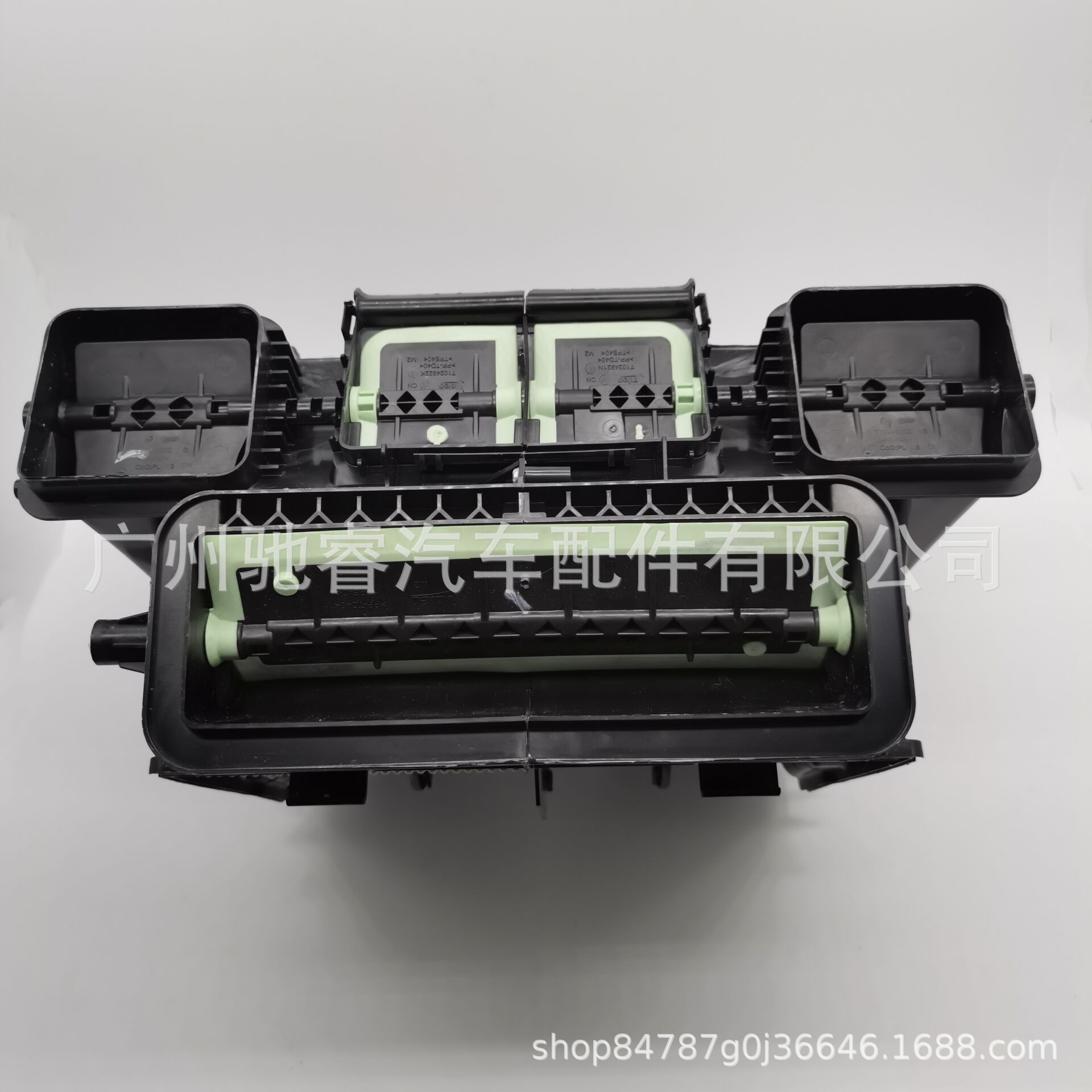 A2058306800适用于奔驰W205C200蒸发箱壳总成蒸发箱冷暖风翻板-阿里巴巴