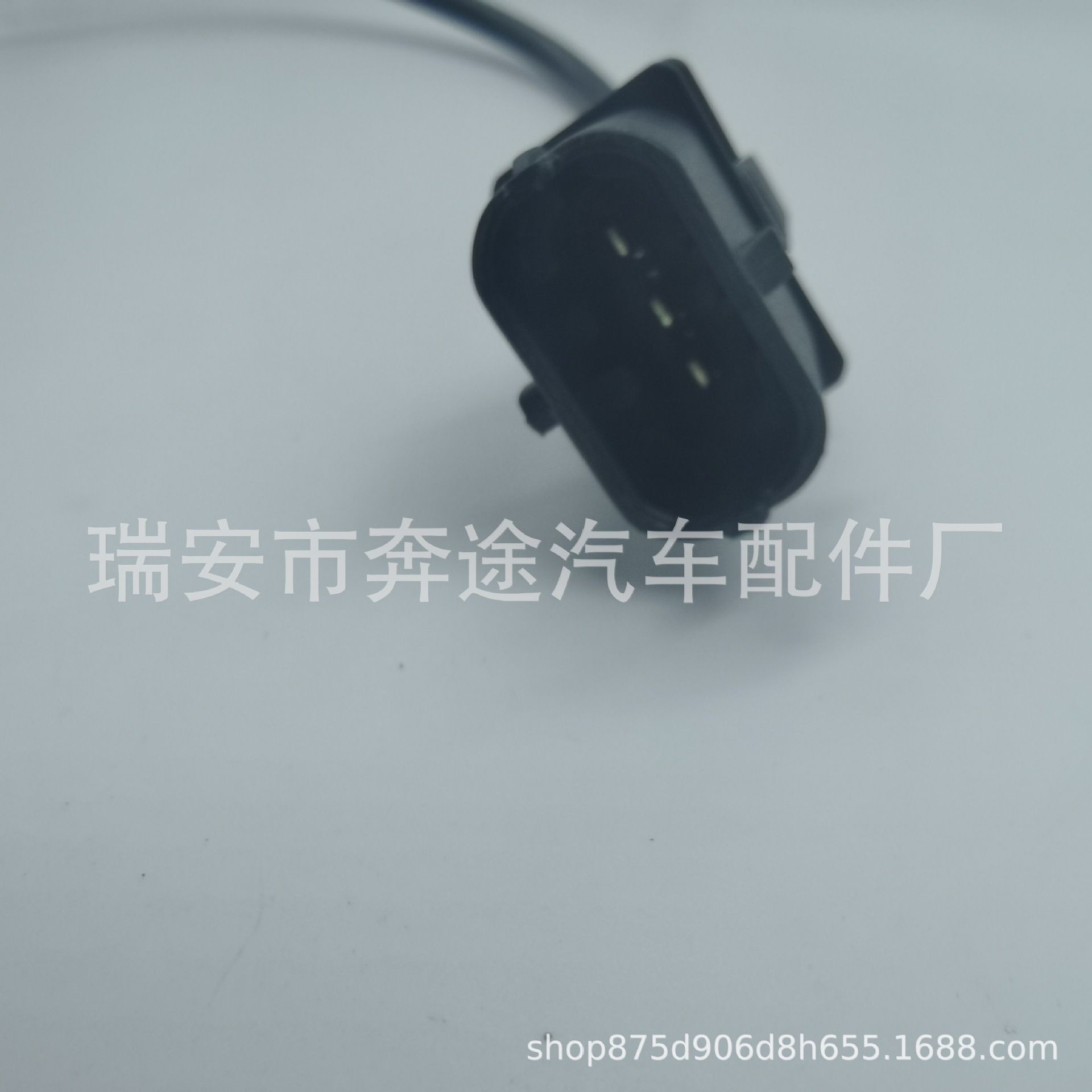 曲轴位置传感器OE:0281002675 5066882AA 68029496AA 1607435-阿里巴巴