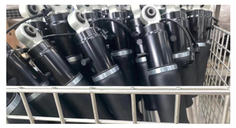 适用于BMW 5系F18前汽车减震器总成31316850442 31316850441-阿里巴巴