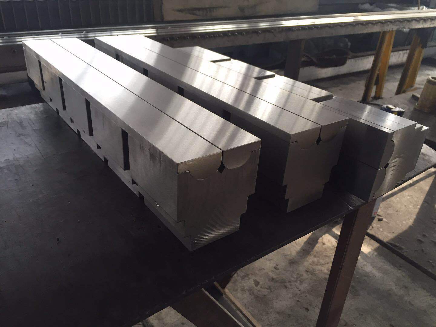 圆角折弯模具圆形折弯刀具弧形R角折弯机刀模专业设计一次成型-阿里巴巴