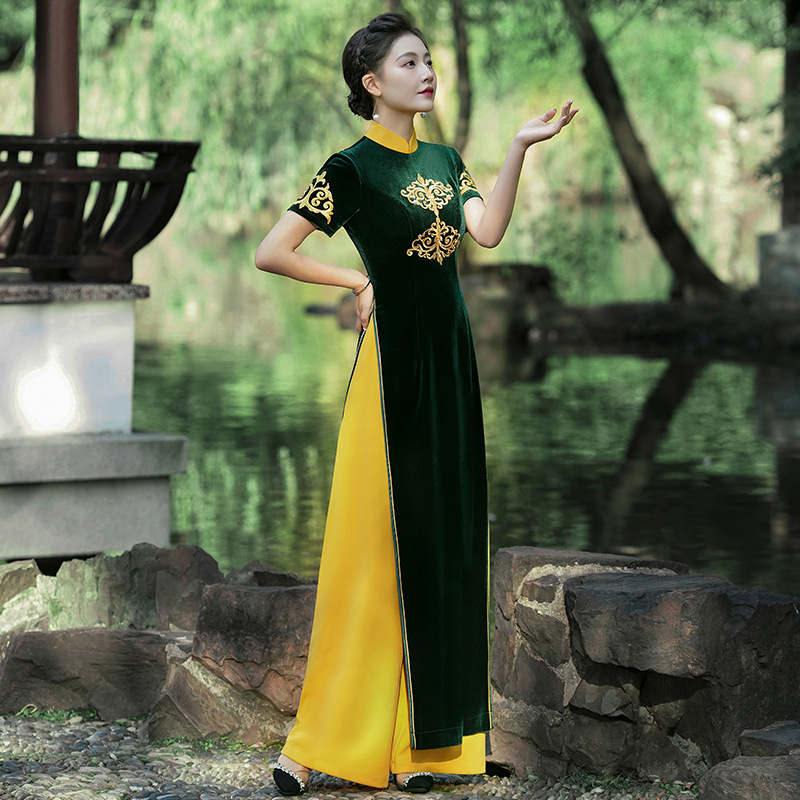 Women purple velvet Chinese dress Oriental Retro Qipao Cheongsam model ...