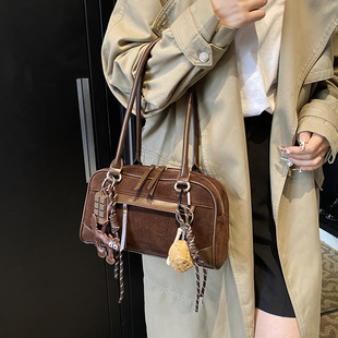秋季复古磨砂手提保龄球包包女2024新款潮韩国小众腋下包大容量包-阿里巴巴