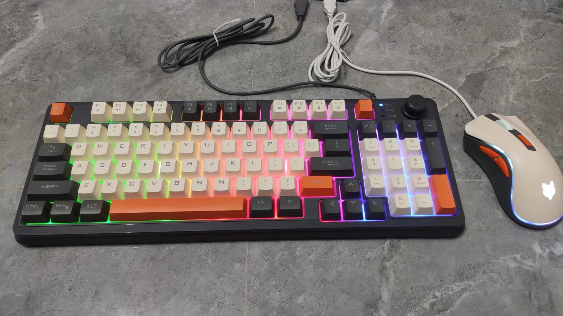 炫银狐K820有线USB键盘鼠标套装 时尚拼色旋钮游戏发光键盘笔记本-阿里巴巴