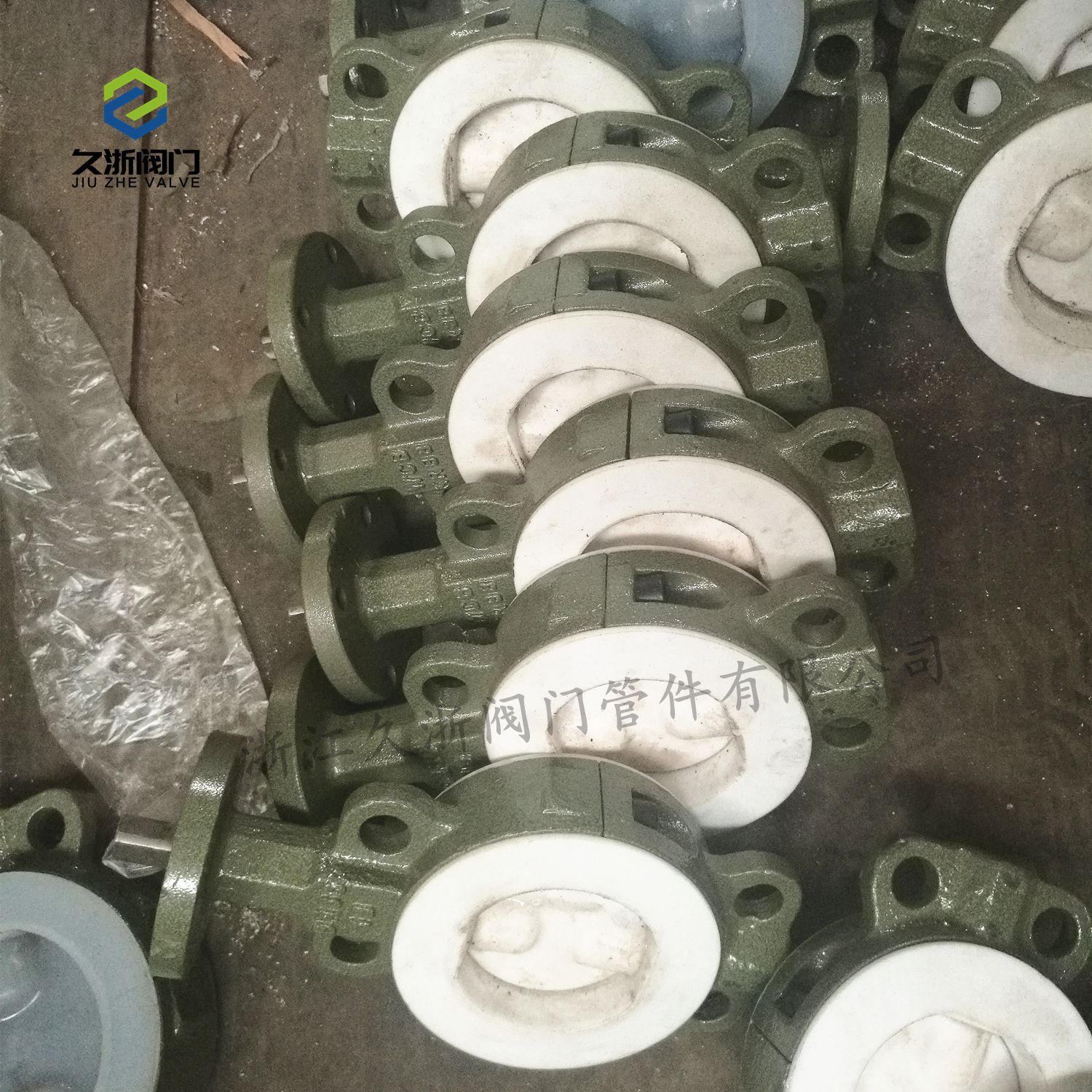 衬氟对夹蝶阀 D71F46-10C 耐腐蚀耐酸碱管道用氟塑料全衬里蝶阀-阿里巴巴