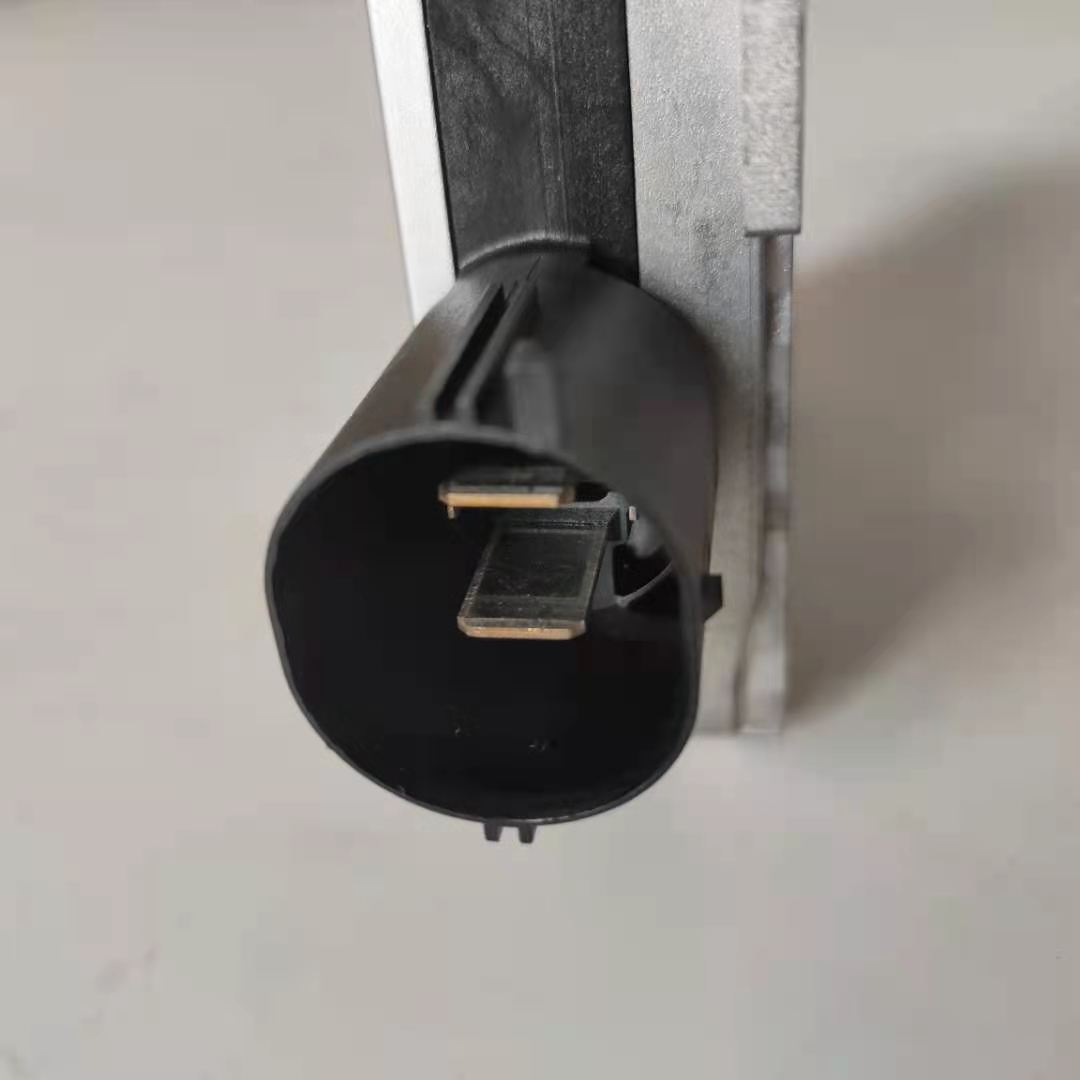 直销冷却继电器 适用路虎揽胜 散热器冷却风扇控制电阻 LR011907-阿里巴巴