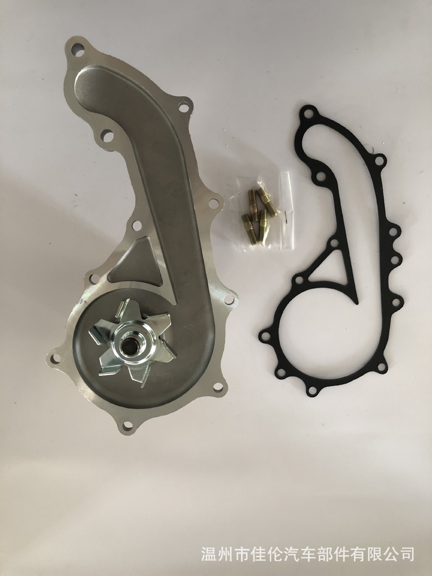 工厂直供 汽车水泵T-152 GWT-96A GWT-131A 1TR 3RZ 16100-79445-阿里巴巴