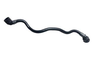 1775016100适用于奔驰A级Z177级W247水管通风管涡轮增压管-阿里巴巴