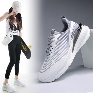 休闲鞋2024情侣款透气学生350跑步鞋渐变男女同款飞织运动鞋F8832-阿里巴巴