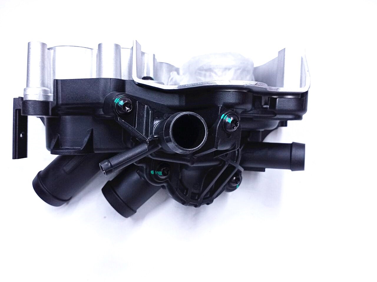 水泵04E121042适用奥迪A1A3A4大众POLO帕萨特高尔夫斯柯达明锐-阿里巴巴