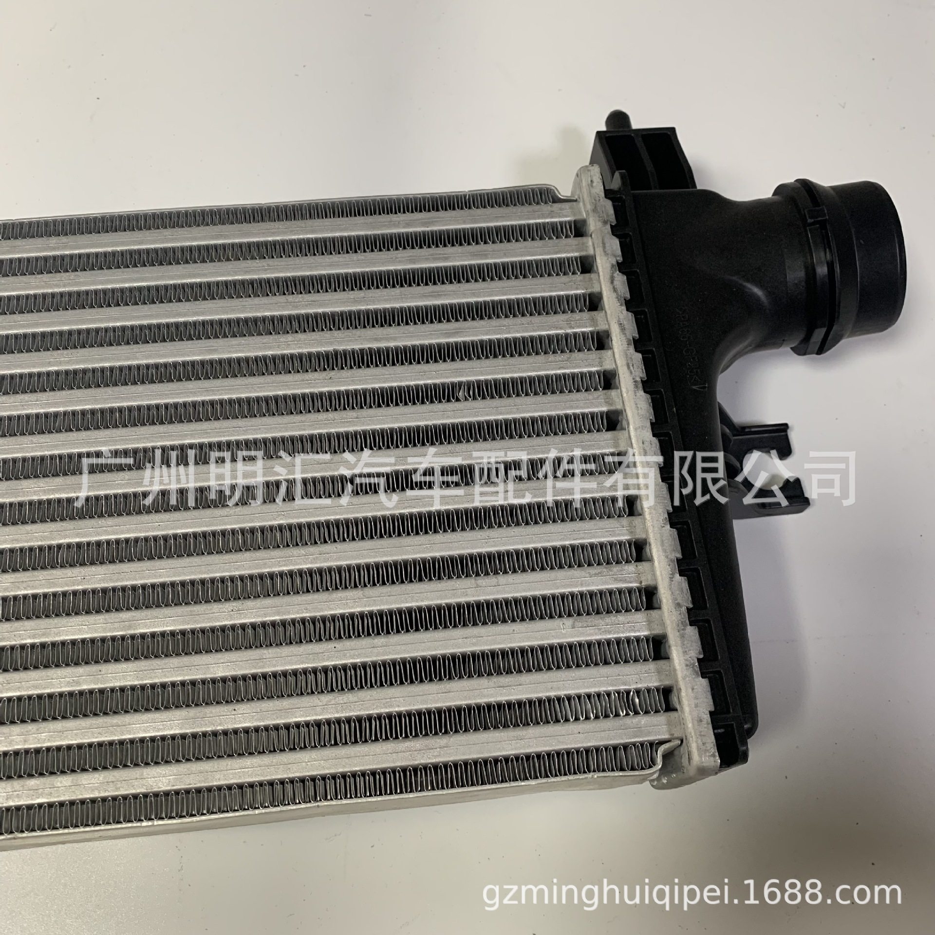 17940-0E010适用于丰田海拉克斯2GDFTV 5F发动机冷却器中冷器总成-阿里巴巴