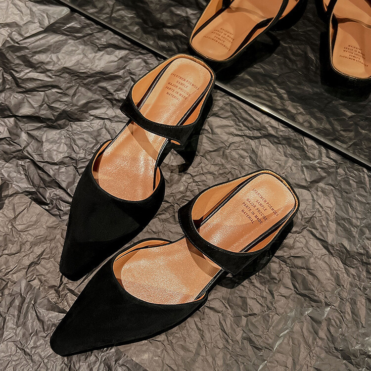 CHIKO Kallie Pointy Toe Block Heels Clogs/Mules Shoes