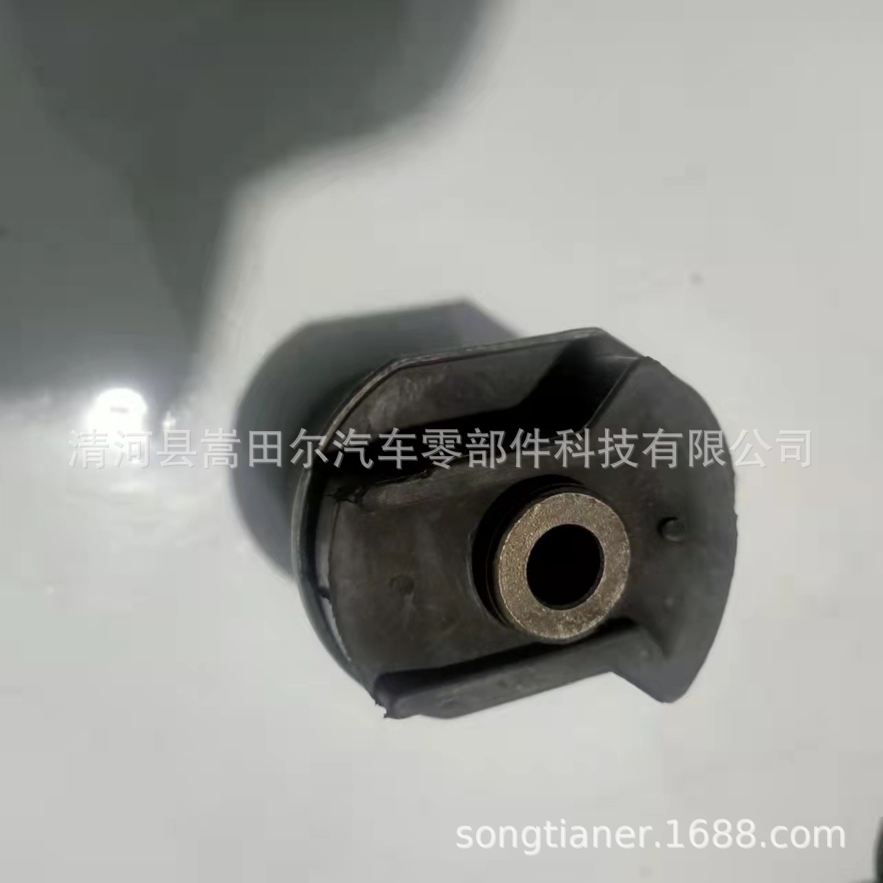 48725-52010 汽车悬挂衬套 控制臂衬套-阿里巴巴