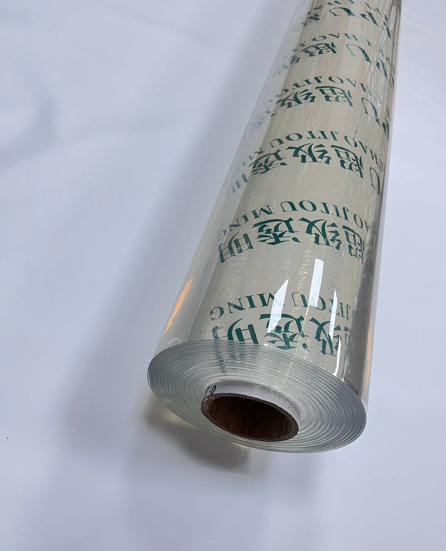 厂家直销 TPU薄膜 高透明TPU薄膜雨衣 桌布 聚氯乙烯 tpu薄膜卷材-阿里巴巴