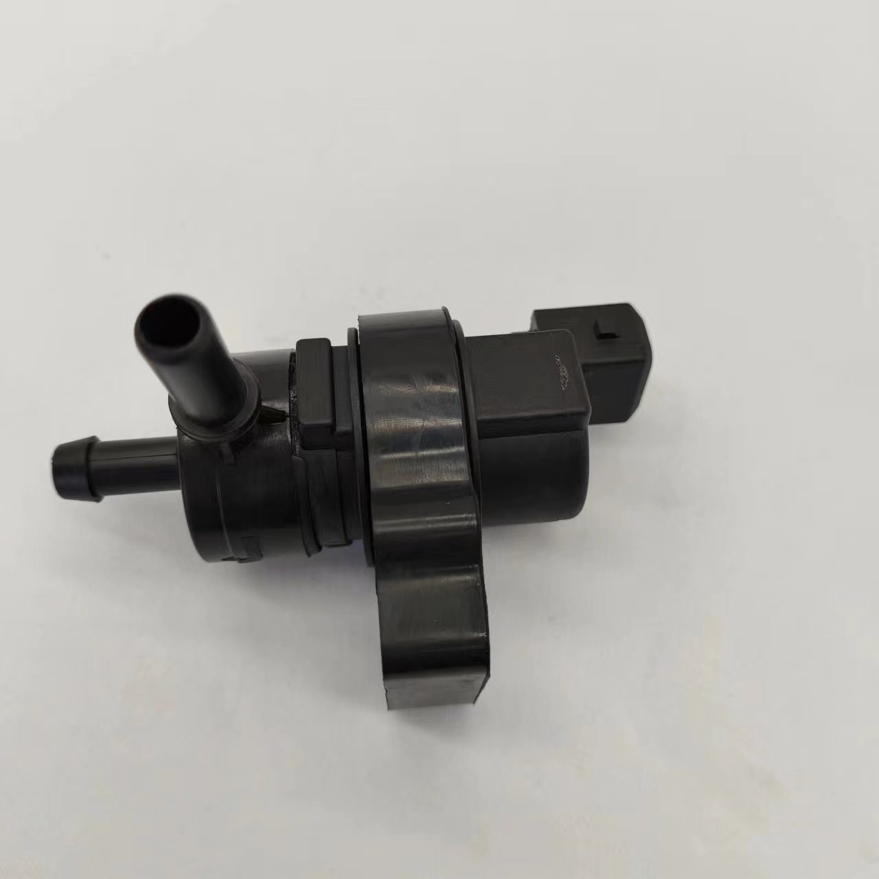 适用于奔驰电磁阀 2124702493 078133517H-阿里巴巴