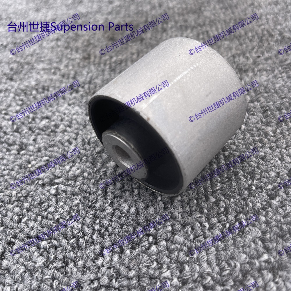 适用奔驰W164 X164 W166差速器衬套胶套1663330600-阿里巴巴