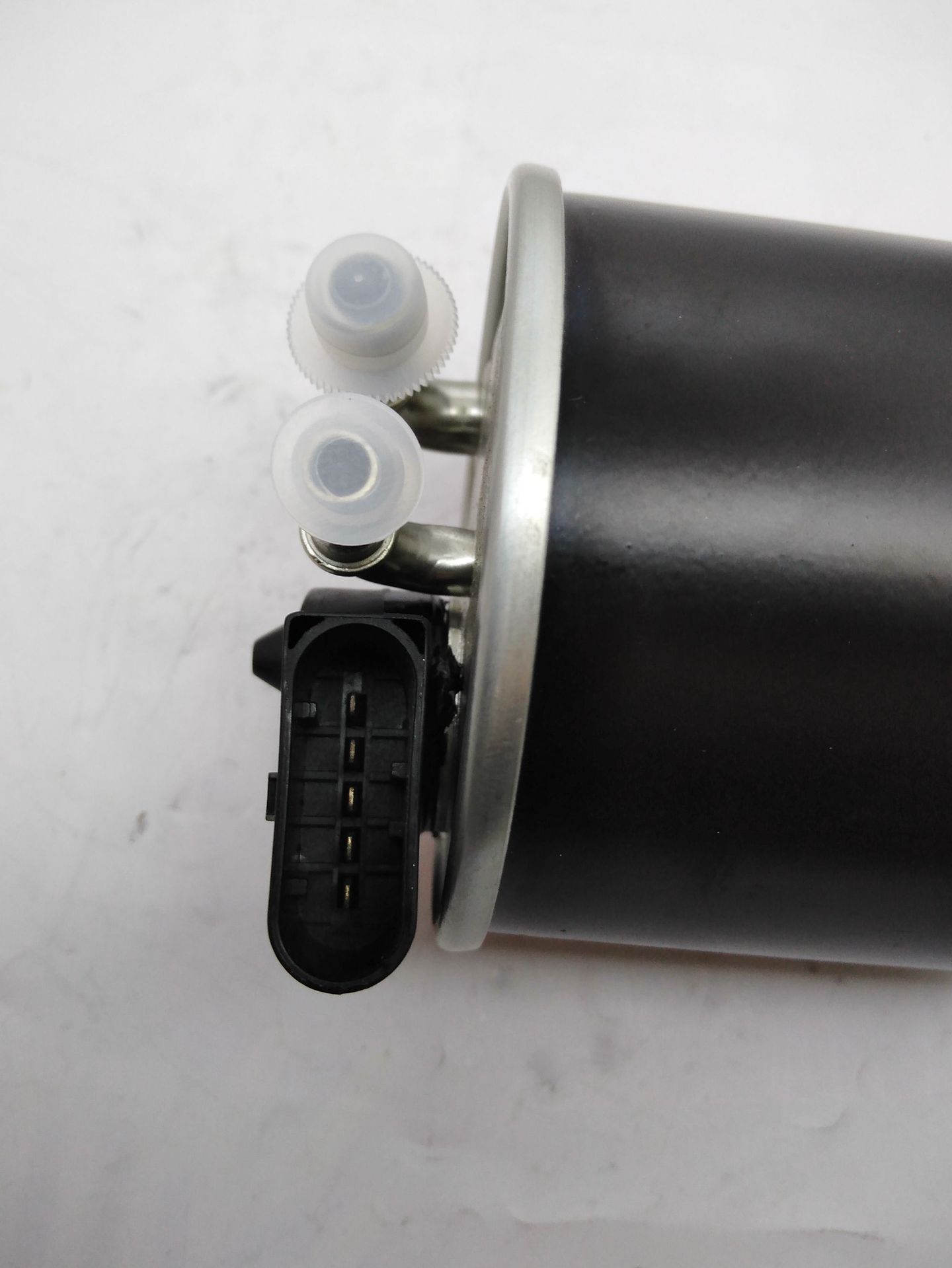 汽油格 滤清器燃油滤清器 适用于奔驰A207C207W212 6420906052-阿里巴巴