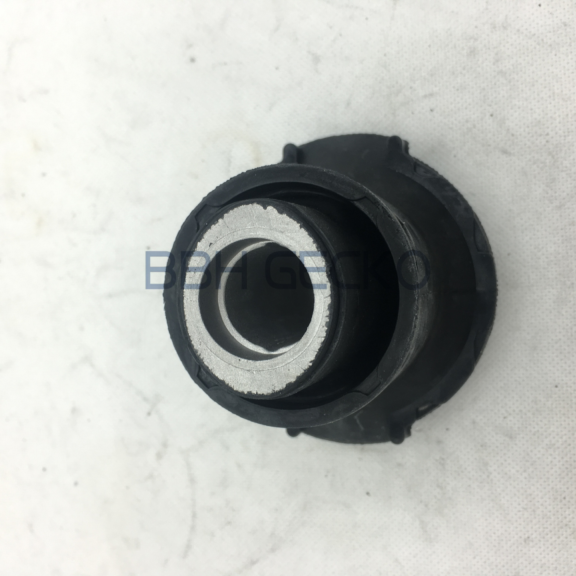 适用于奔驰W166 前轴支架 1663310042 1663310142-阿里巴巴