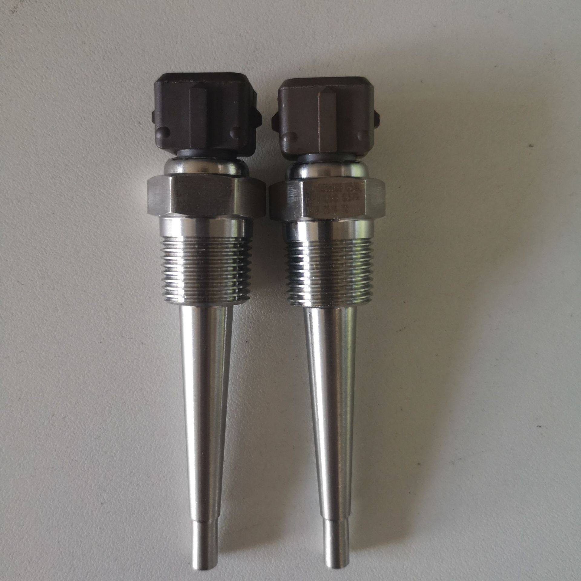 阿特拉斯温度传感器1089057470=1089057440 原厂螺杆空压机配件-阿里巴巴