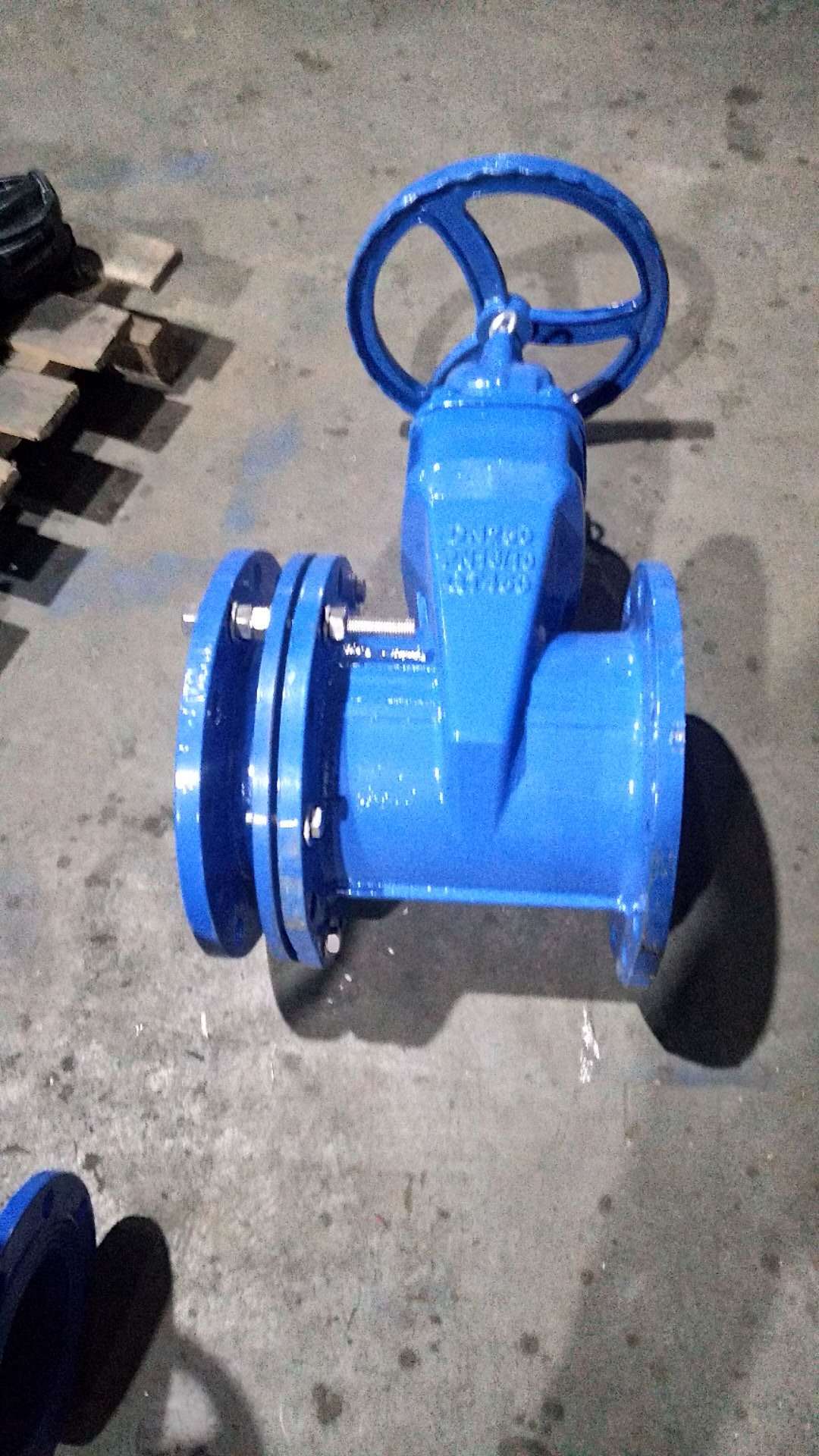 明杆软密封闸阀 Z41X-16Q 电动明杆软密封闸阀Z941X-16Q 伸缩闸阀-阿里巴巴