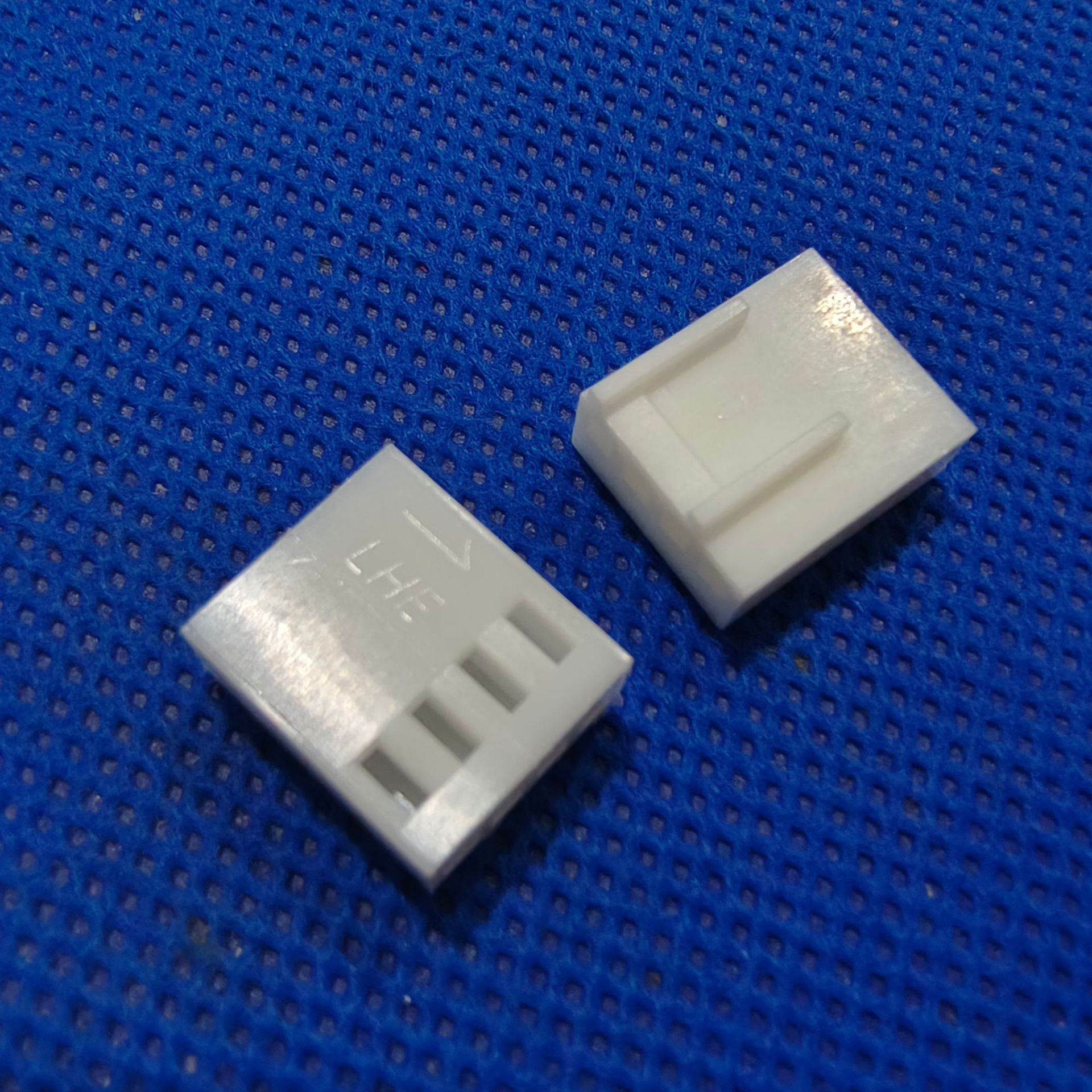 2510B-4AY错位公母空中对接2.5MM间距 A2543-4P 胶壳连接器-阿里巴巴