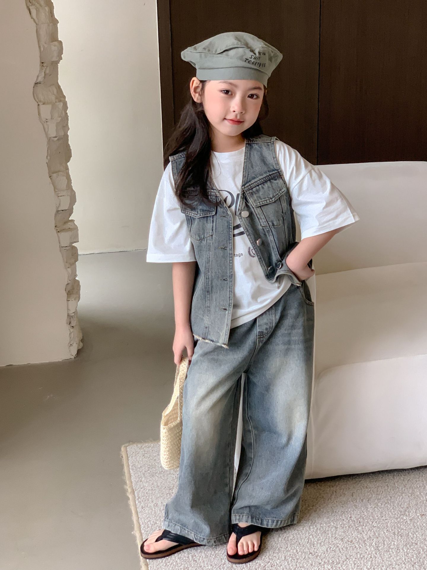 童套装2024春夏款儿童牛仔马甲阔腿裤两件套中大童女童潮范套装-阿里巴巴