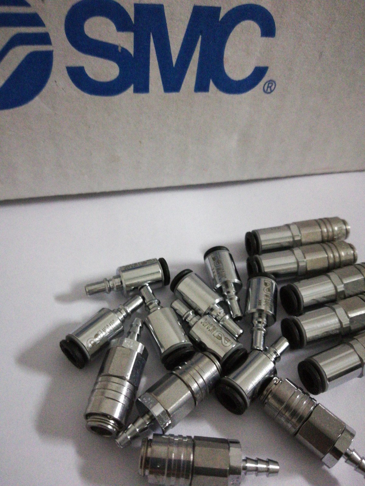 原装正品 SMC 接头 M-5UT/M-3ALU-4/M-5P/M-5HL-4/M-5N/M-5AU-4-阿里巴巴