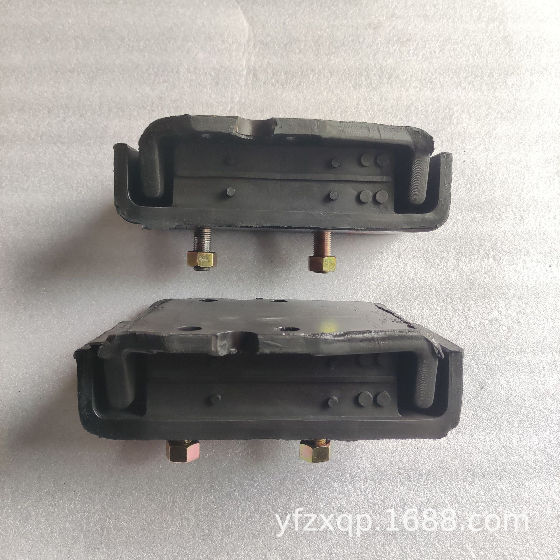 适用三菱8DC9发动机后机脚胶 6D24 6D22减震支架 ME062600 FUSO-阿里巴巴