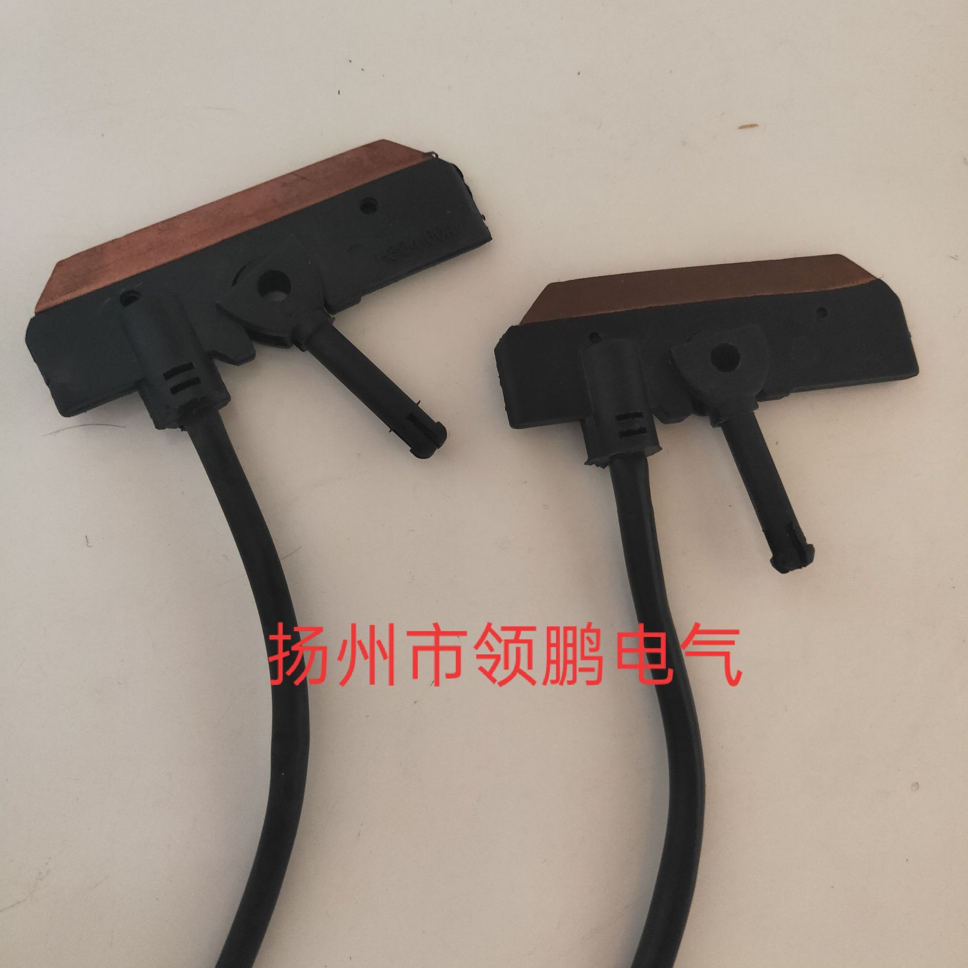 无接缝集电器碳刷片H304-60A集电架碳刷头 刀片-阿里巴巴