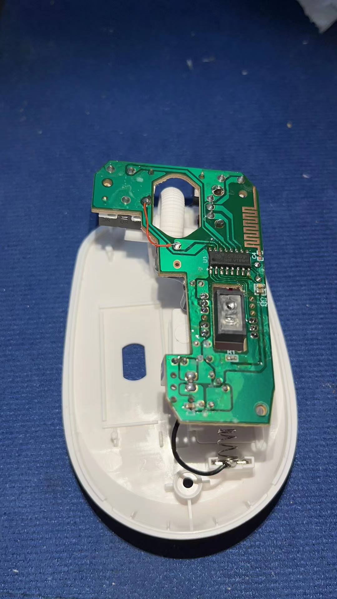 DIP12脚无线光电鼠标传感器主控三合一ic芯片oy8699 集ic透镜led-阿里巴巴