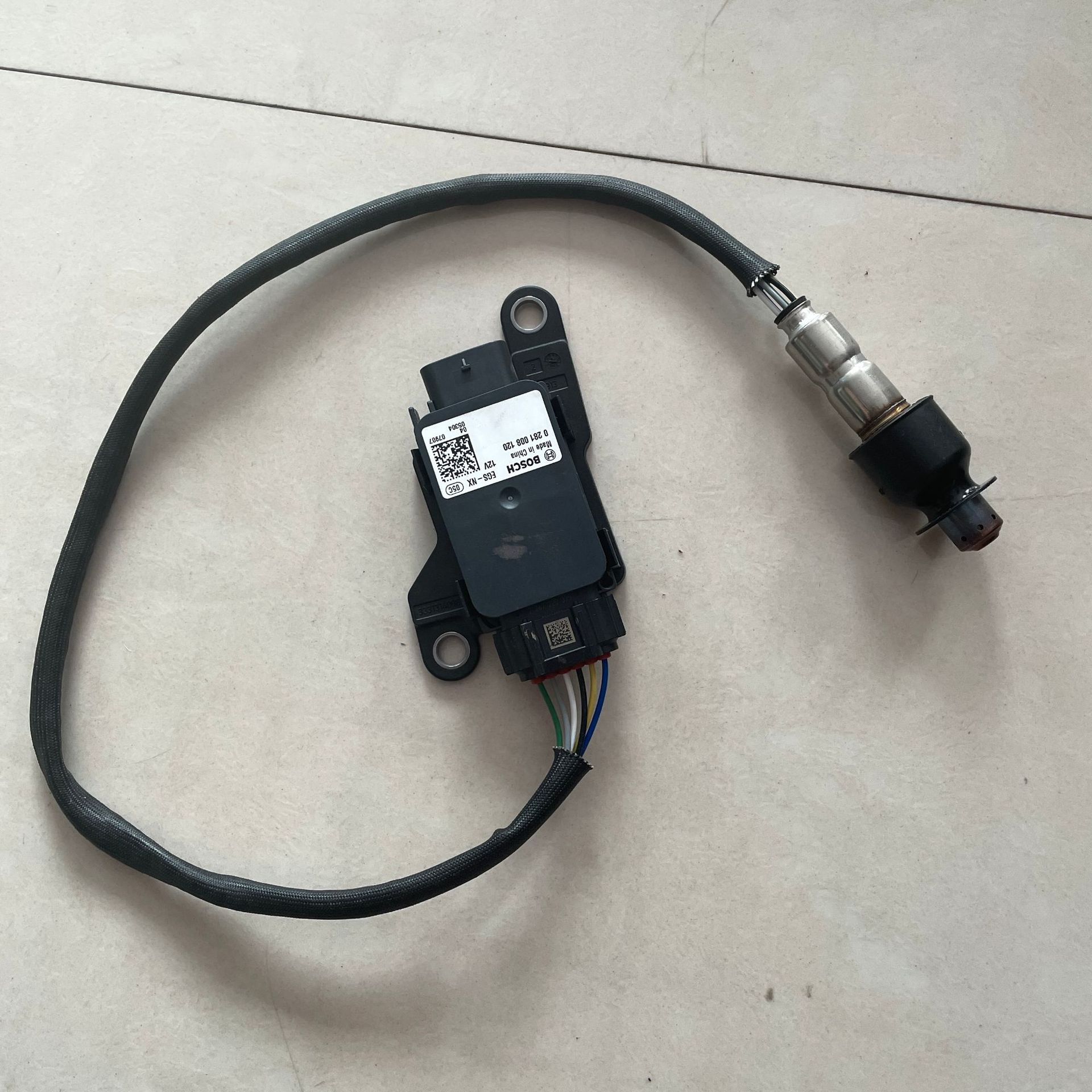 0281008121适配江铃顺达轻卡NOX淡氧传感器0281007517 0281007151-阿里巴巴