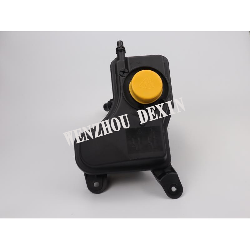 适用宝马BMW E90D膨胀水壶 副水箱17138570079-阿里巴巴