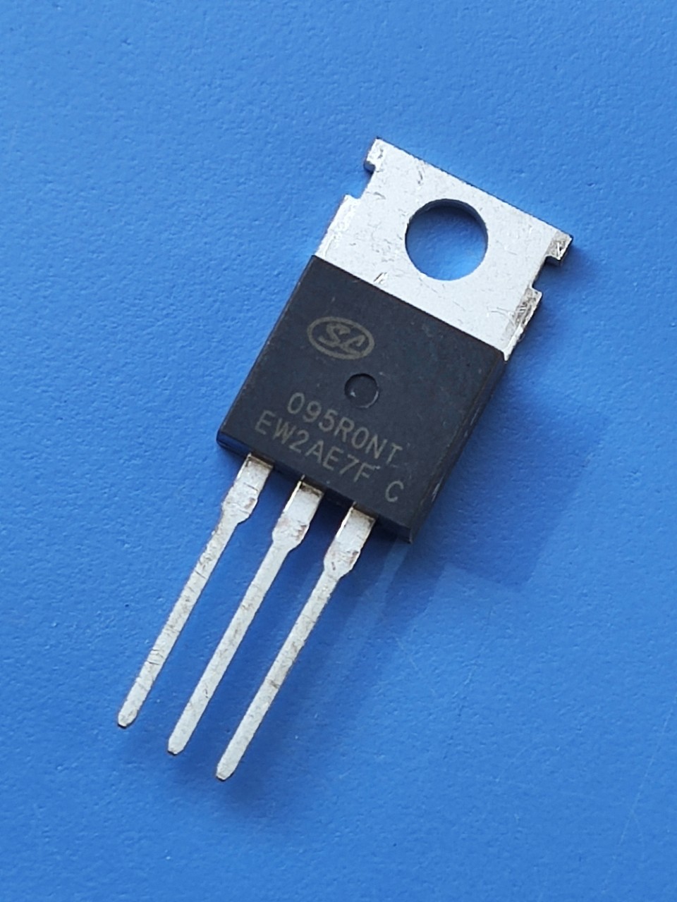全新 SVG095R0NT 095RONT TO-220 N沟道场效应管 095R0NT 095-阿里巴巴